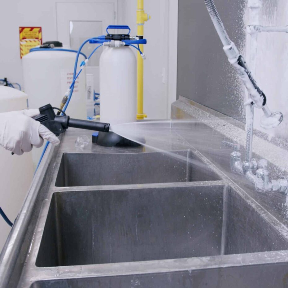 2.6 Gallon Dual-Power Foam Unit - Microbial Warrior Academy